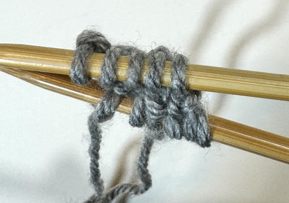 Figure 8 Cast On Knitting Tutorial - Our Daily Craft