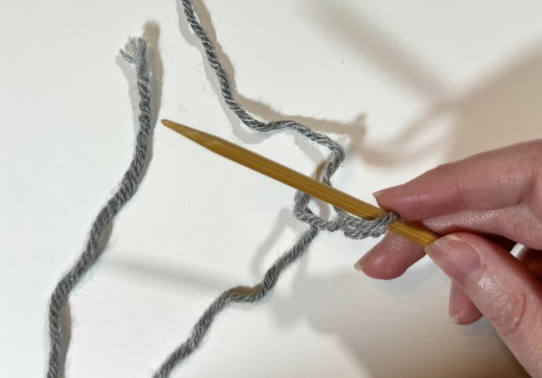 Long Tail Cast On Knitting Tutorial - Our Daily Craft
