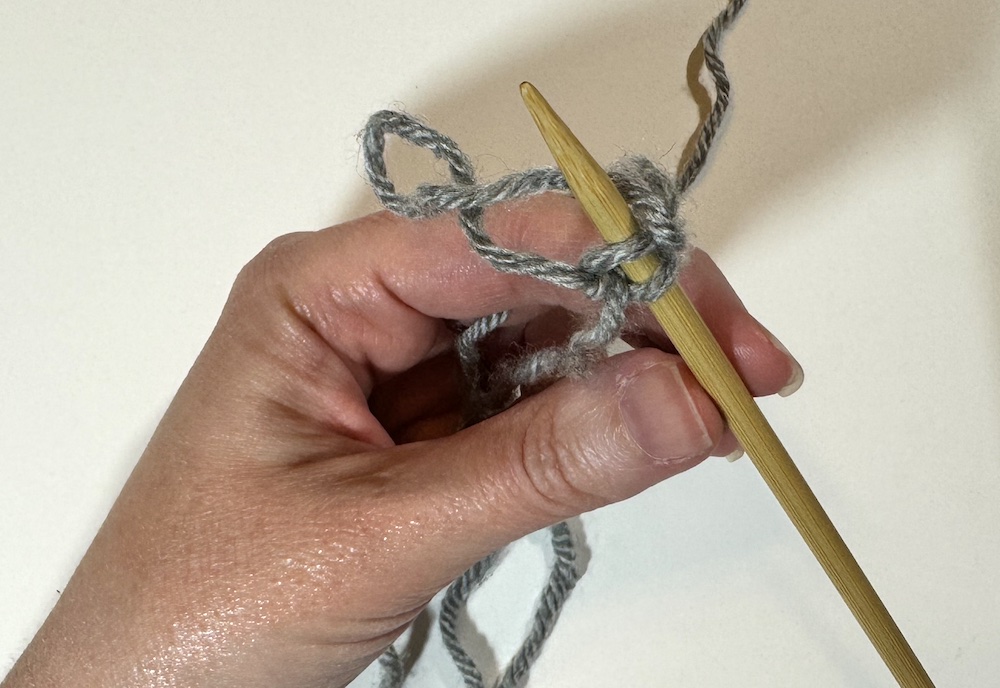Long Tail Cast On Knitting Tutorial - Our Daily Craft