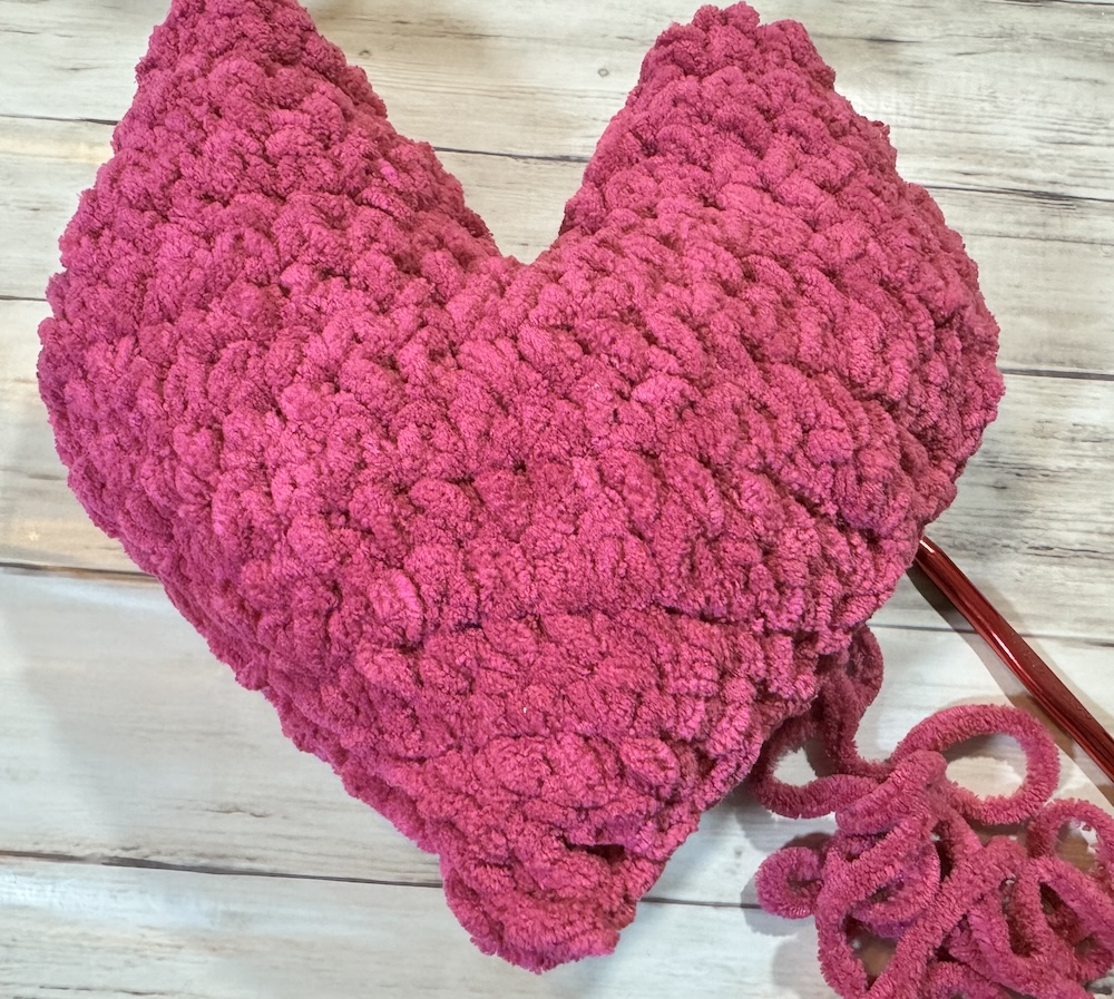 Crochet Heart Pillow Pattern - Our Daily Craft