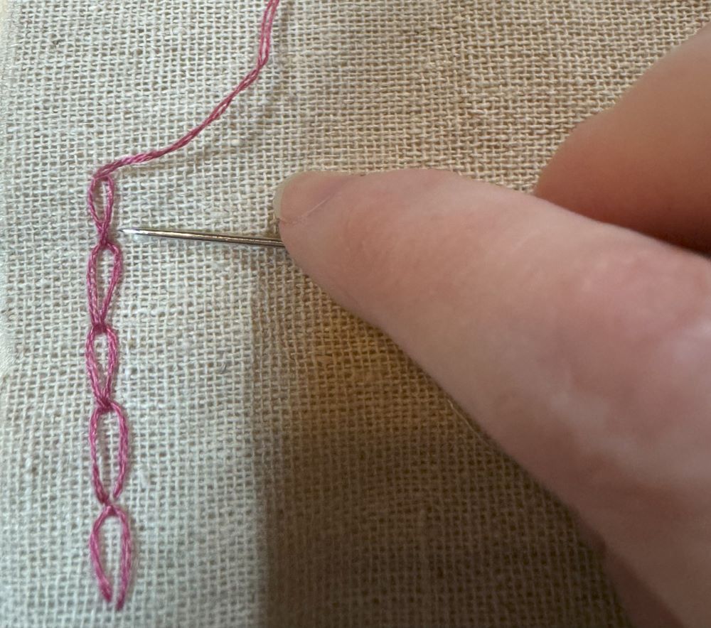 How to Make Chain Stitch and Lazy Daisy Embroidery - Our Daily Craft