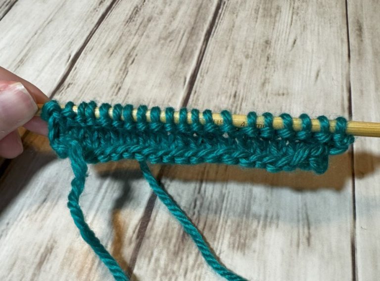 Knit a Folded Hem - Our Daily Craft