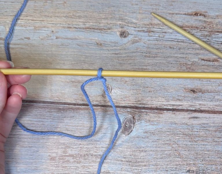 Garter Stitch Washcloth: The Easiest Knitting Pattern for Beginners ...