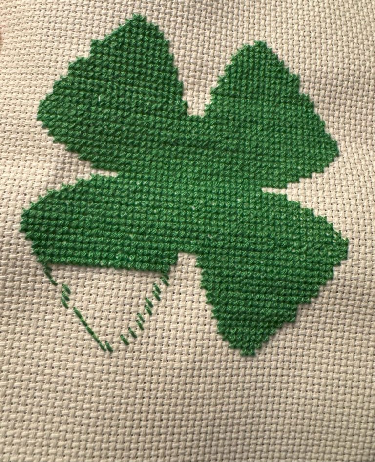 Four Leaf Clover Cross Stitch Pattern - Our Daily Craft