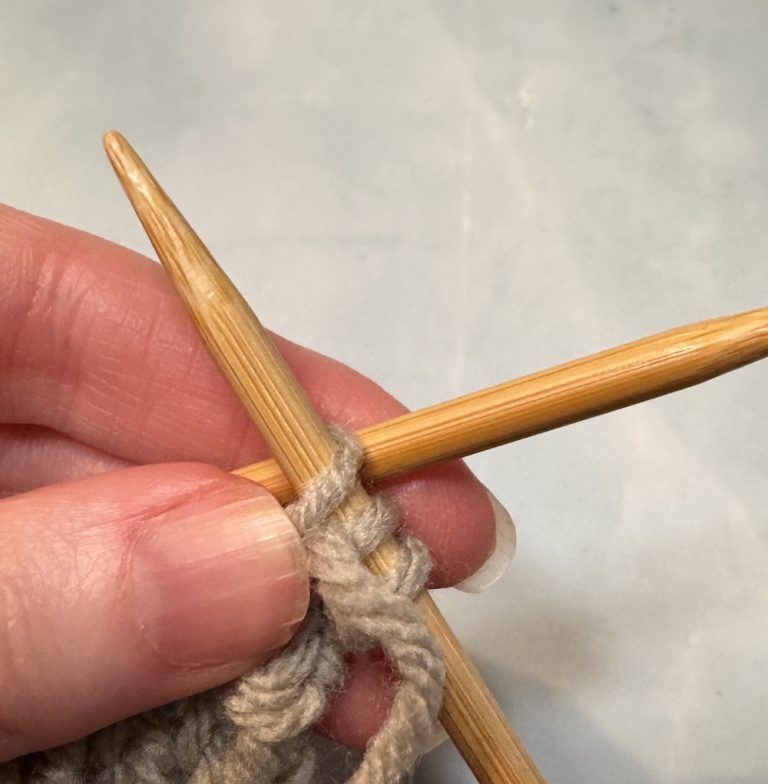 How to Knit Ribbing - Everything You Need to Know about Rib Stitches ...