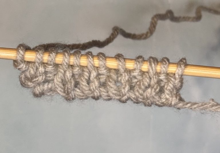 How to Knit Ribbing - Everything You Need to Know about Rib Stitches ...
