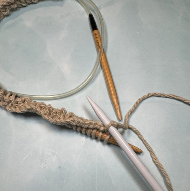 Linen Stitch Hot Pad Knitting Pattern - Our Daily Craft