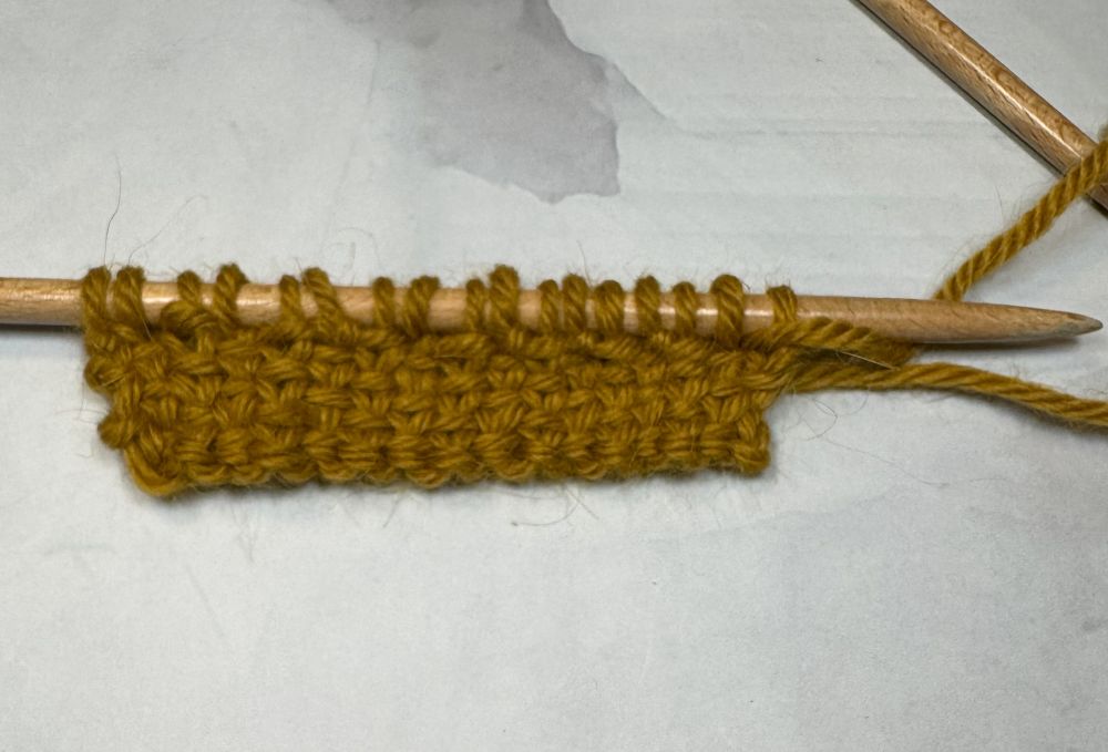 How to Knit Linen Stitch - Our Daily Craft