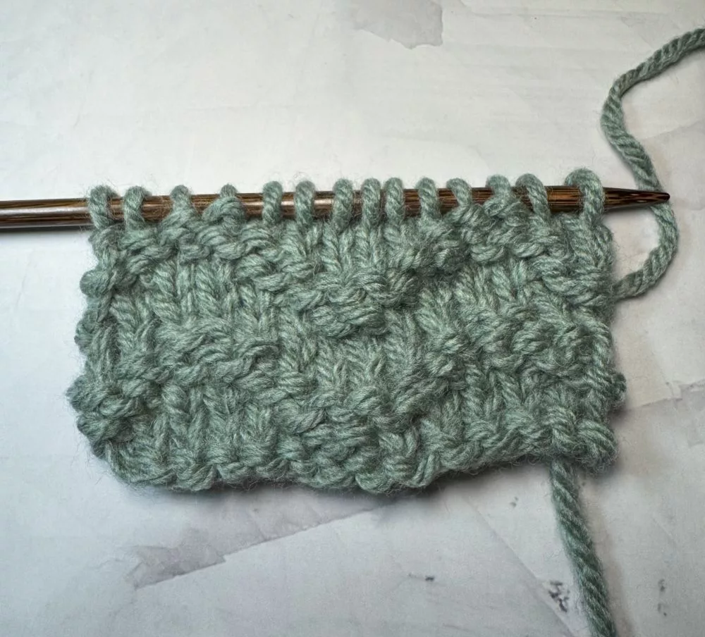 Bulky Ripple Stitch Scarf Knitting Pattern - Our Daily Craft